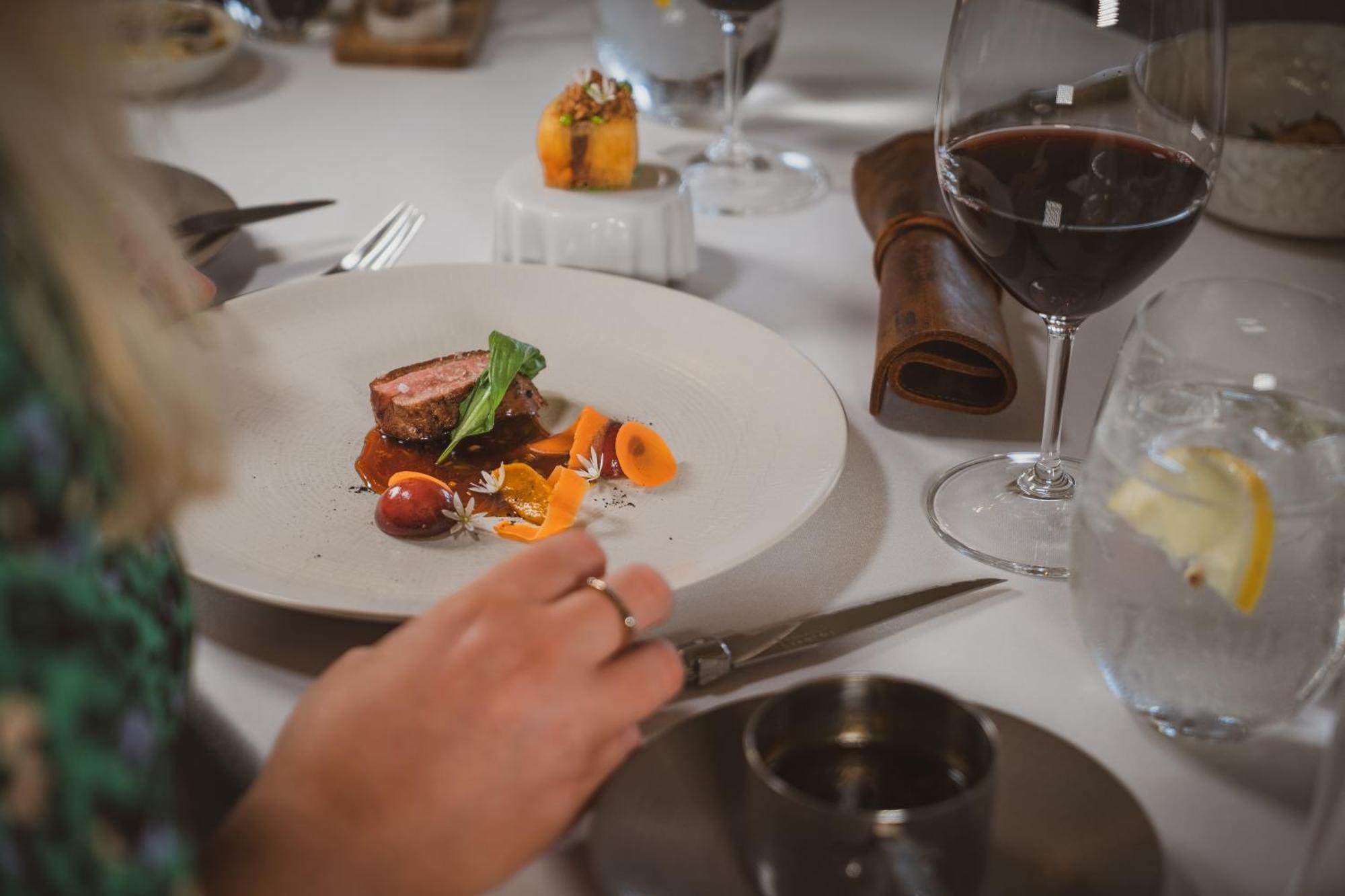 MEREWOOD COUNTRY HOUSE | ⋆⋆⋆⋆ | WINDERMERE, UNITED KINGDOM | SEASON ...